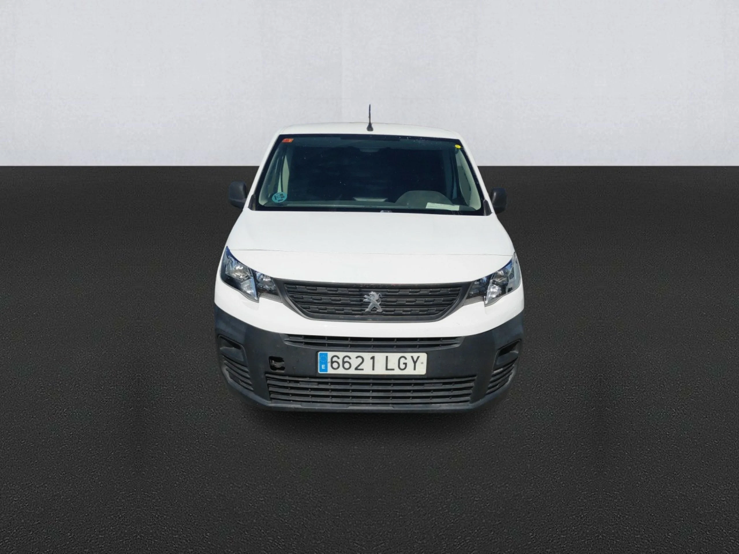 Peugeot Partner Pro Standard 600kg BlueHDi 73kW de segunda mano en ...